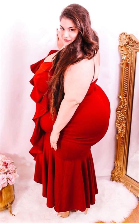 Pin von Lex auf plus size dresses skirts Mode für frauen Frau Mode