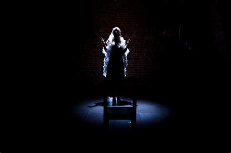 Moana Porno Revolution Irene Serini