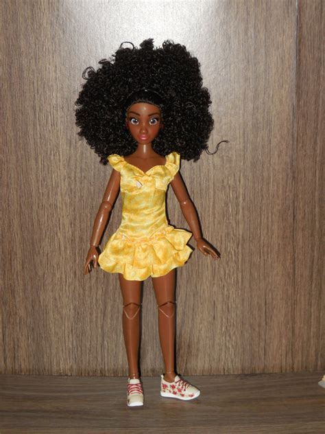 Veni Vidi Dolli Review Disney Ily 4ever Belle Fan Doll And Outfit