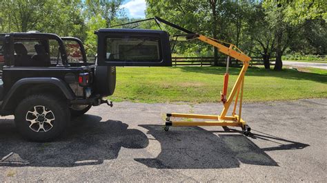 Hardtop Removal Hoist Using Cherry Picker Jeep Wrangler Forums Jl