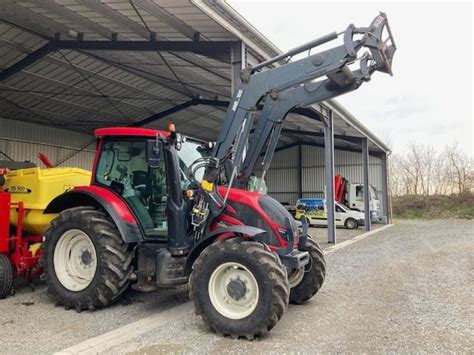 Buy Valtra N104 H second-hand and new - technikboerse.com