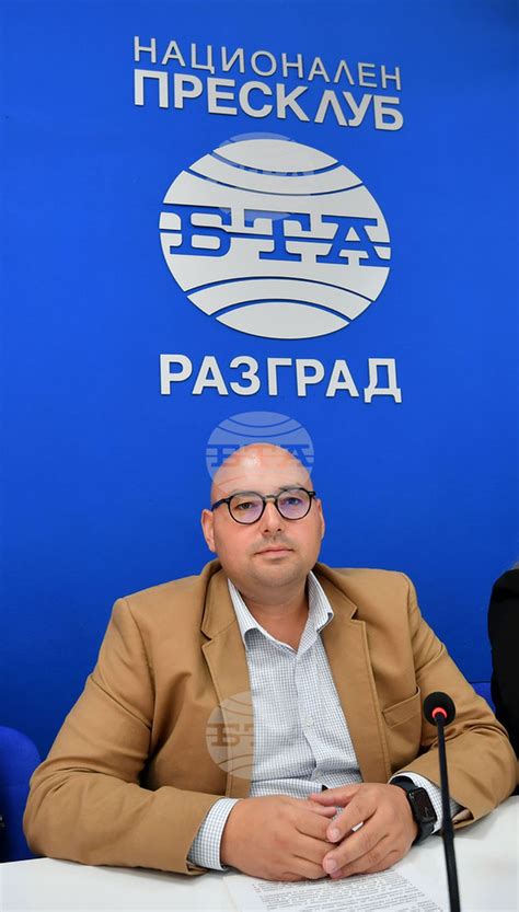 ОИК регистрира независимия кандидат за кмет на община Разград Добрин Добрев Утро