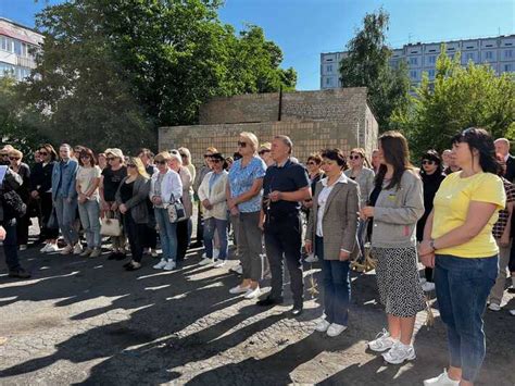 На Уманщині вшанували память дітей які загинули внаслідок збройної агресії рф ФОТО Видання
