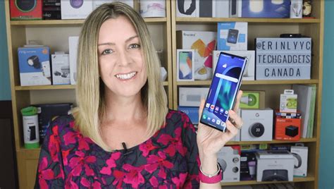 LG Velvet Smartphone Review TechGadgetsCanada Com