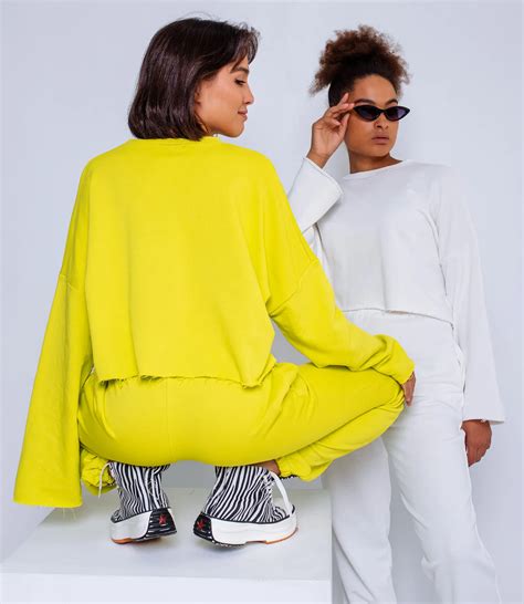 Спортивный костюм БШ1569 цвет желтый купить женские костюмы оптом