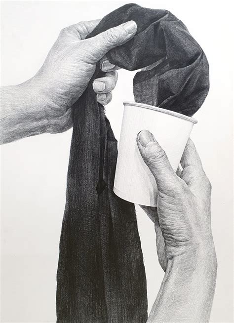연필소묘 천을 잡고있는 손 파사드