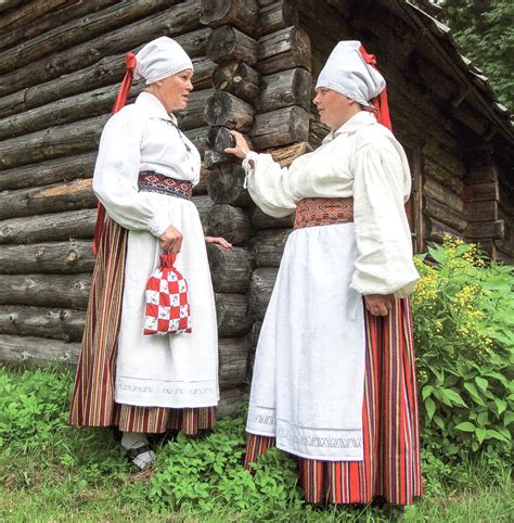 FolkCostume&Embroidery: Costume and Embroidery of Vooremaa, Estonia
