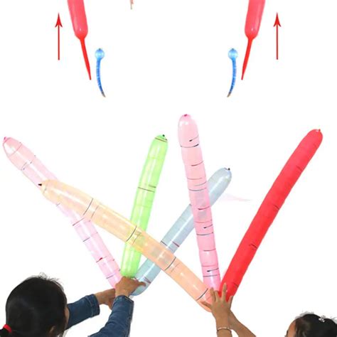 100pcs Fun Rocket Balloon Bright Color Screaming Balloon Rocket Giant