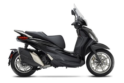Piaggio Beverly Urban Crossover Scooter Piaggio En