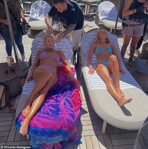 Landman Star Ali Larter Admits She Hates Filming Bikini Scenes Newsbreak