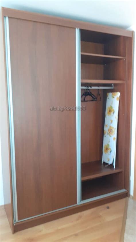 Гардероб с плъзгащи врати Гардероб Мебели за дома и офиса Несебър Модерен гардероб със