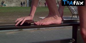 Daryl Hannah Butt Scene In Splash Tnaflix Com