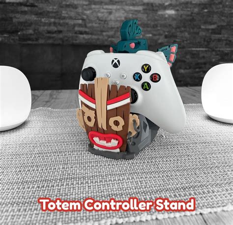 Totem Universal Controller Stand 3d Model By 3d Factorybox On Thangs