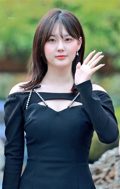 Pin Oleh Gagah Rio Di Xk Perempuan Gadis Gadis Cantik Gadis