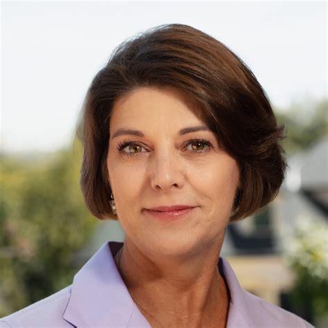 Lisa Stange Linkedin