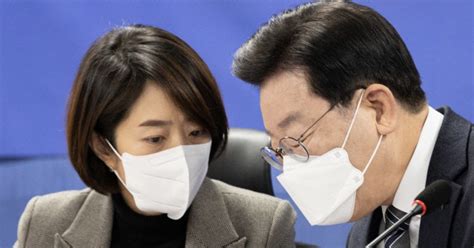 고민정 이재명 거취 이르면 늦여름에 판단하게 될 것
