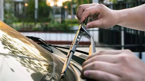 How To Change Windshield Wipers