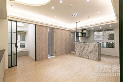 江翠捷運裝潢邊間 邊間有裝潢 新北市板橋區華江一路 江翠one 辦公商業大樓商業區 住辦出售 永慶房屋股公司 好房網買屋