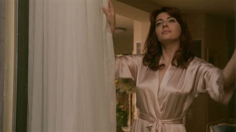 Nackte Elena Satine In Timeless Hot Sex Picture