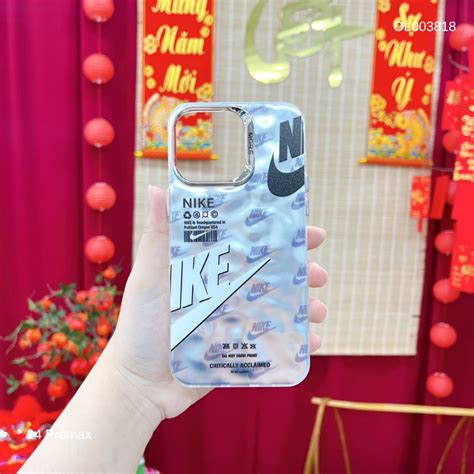 P Ip Pro Max L Ng G Gh Tr Ng B C Th Ng Hi U