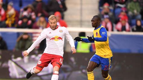 Mls Round Up New York Red Bulls Maintain 100 Per Cent Start Football News Sky Sports