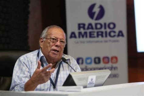 Muere Periodista Deportivo Henry Marvin Cabrera Se Apagó La “voz De Trueno” Proceso Digital