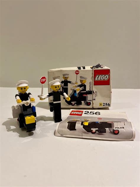 Sex Vintage Lego Sets Köp På Tradera 667433117
