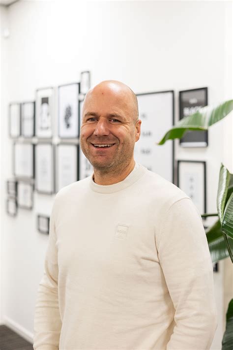 Maak Kennis Met Ons Team Van Experts Divide