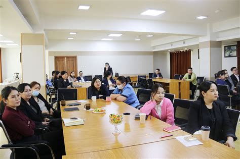 Баянгол ИТХ АЛБАН ХААГЧИД “ГЭР БҮЛИЙН БОЛОВСРОЛ” СЭДЭВТ СУРГАЛТАД ХАМРАГДЛАА