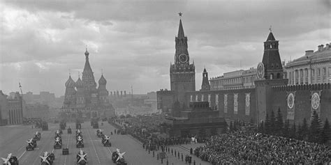 Первомайский парад на Красной площади в Москве 1961 год [ 594596] Галерея ВПК Name
