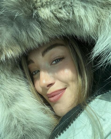 Penny Lane Model Picture