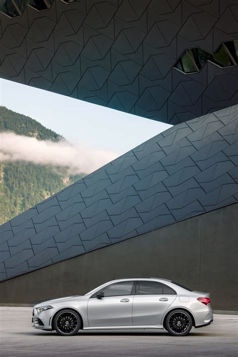 2019 Mercedes Benz A Class Sedan Is A Slippery Stately Four Door Cnet