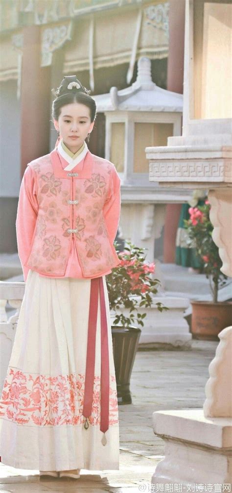 刘诗诗 女医明妃传 来自Reach 的图片分享 堆糖 Nữ thần Trang phục Quần áo