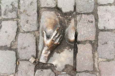 A Statue Dedicated To Sex Workers In Amsterdam Amusing Planet