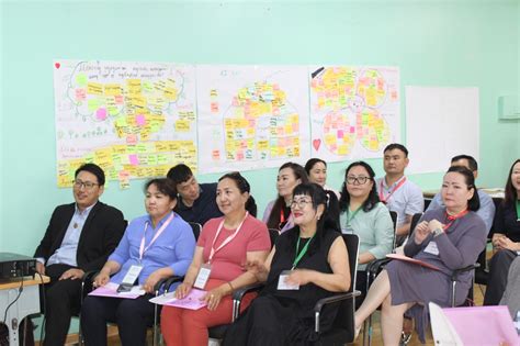 ЭМНЭЛ ЗҮЙН СУРГАГЧ БАГШ БЭЛТГЭХ СУРГАЛТ ЗОХИОН БАЙГУУЛАГДАЖ БАЙНА