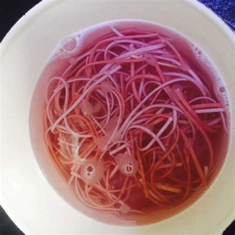 寶寶輔食雞蛋黃瓜排骨麵條 每日頭條