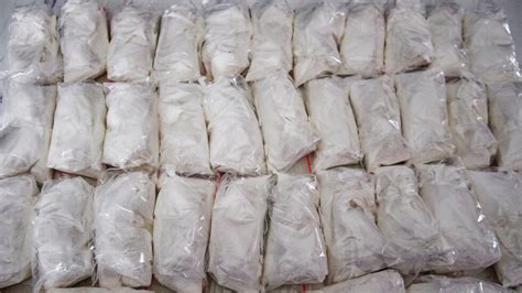 Задържаха кокаин за близо 7 млн долара на кораб акостирал в Бургас Nova