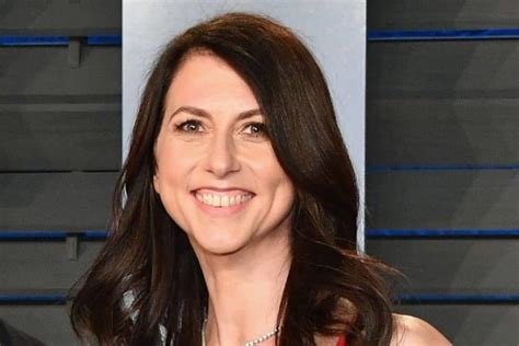 Mackenzie Scott Biography Age Wiki Height Weight Boyfriend Family More