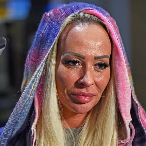 Cora Schumacher Teilt Rätselhafte Aufnahme Aus Krankenhaus Gala De