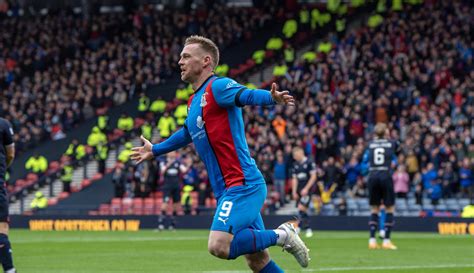 Billy Mckay Signs New Deal At Ictfc Ictfc