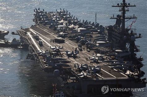 한미일 北정찰위성 발사 대응 美핵항모 참가 해상훈련 협의