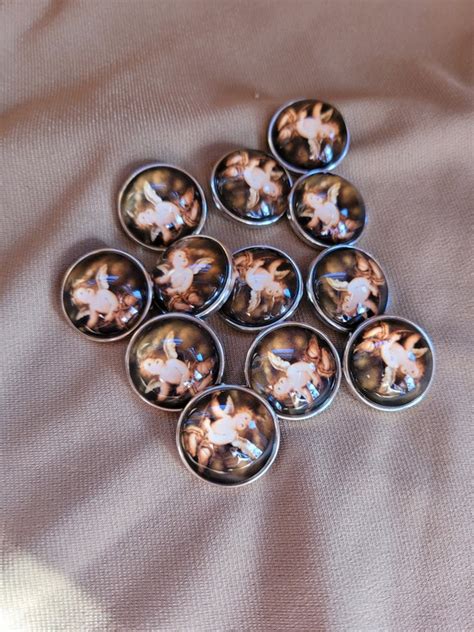 Cherub Buttons Gem