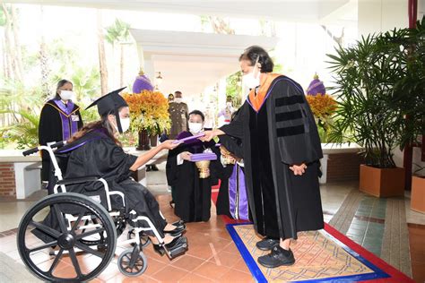 กรมสมเด็จพระเทพฯ พระราชทานปริญญาบัตร ผู้สำเร็จการศึกษาจากมช 2 368 คน แน่นหอประชุม