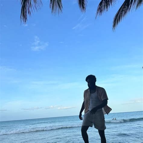 Mikey Ikey Mikey Threads Say More