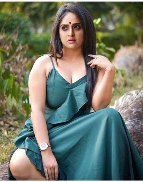 Pin On Pavitra Lokesh