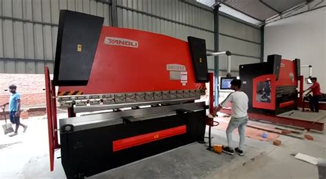 Sourabh Mahajan On Linkedin Yangli Servo Hybrid Press Brake 41 Axis