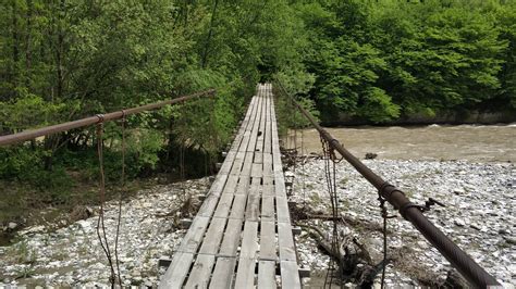 Число пострадавших при обрушении моста в Вологодской области выросло до 12 ИА Красная Весна