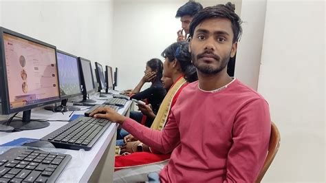 Computer Class Kar Rahe Girls Ke Sath Youtube