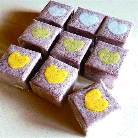 깃븜생일떡 답례떡 상차림 선물용 이북식인절미 🪧 달콤한 블루베리 잼이 들어있는 블루베리설기 부드러운 단호박설기 목동떡공방 맛있는떡 주문떡 답례떡 식사대용