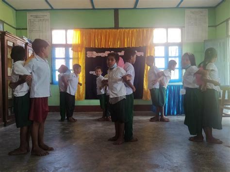 ကရသူရိမြို့၊ လူထုအခြေပြုဗဟိုဌာန Community Centre ခန်းမ၌ ၇၅ နှစ်မြောက် စိန်ရတု ပြည်ထောင်စုနေ့အက